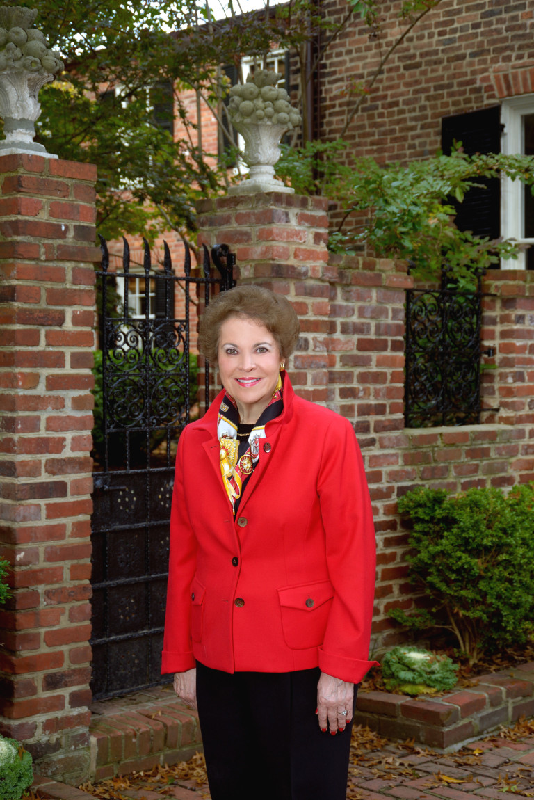 BeckwithGateFull306 - Babs Beckwith